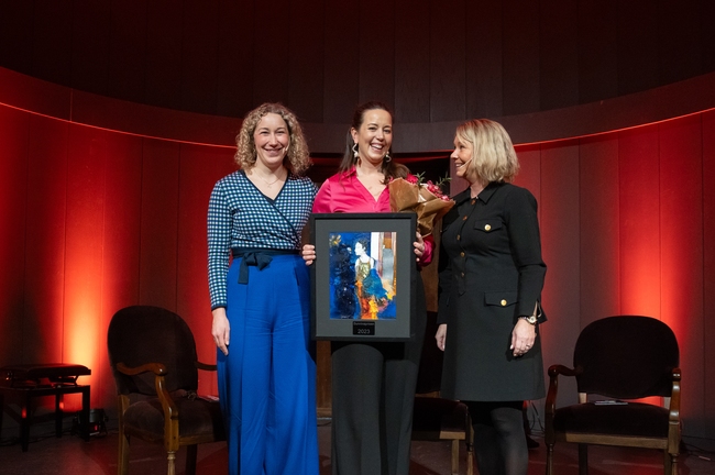 Sunnivaprisen 2024: Kjenner du en fantastisk kvinnelig leder? - Bergen ...